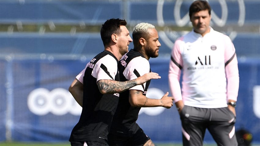 Messi y el plantel del PSG entrenaron ante el público durante 15 ...